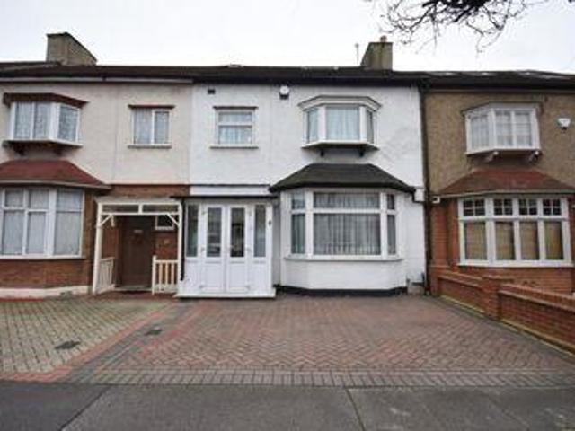 4 Bedrooms Terraced house for rent in Westernville Gardens, Ilford IG2