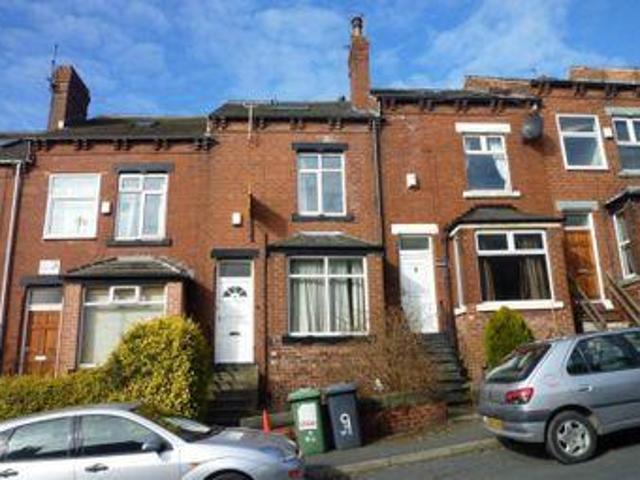 4 Bedrooms Terraced house for rent in Wetherby Grove, Burley, Leeds LS4