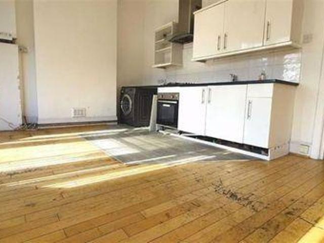4 Bedrooms Terraced house for rent in Wightman Road, Manor House N4