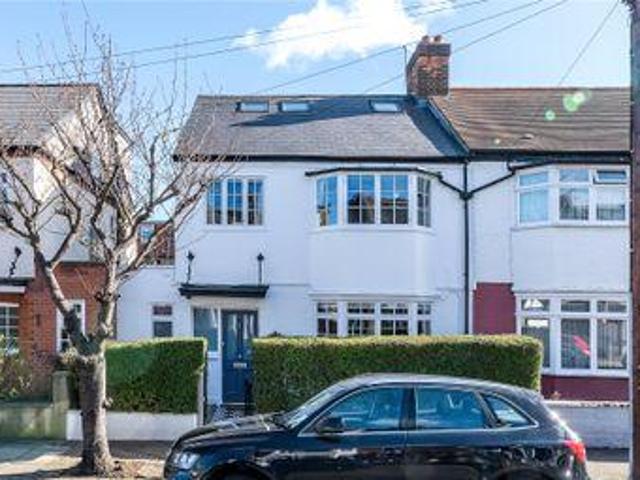 4 Bedrooms Terraced house for sale in Muncaster Road, London SW11