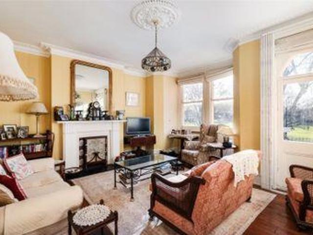 4 Bedrooms Terraced house for sale in Musgrave Crescent, London SW6