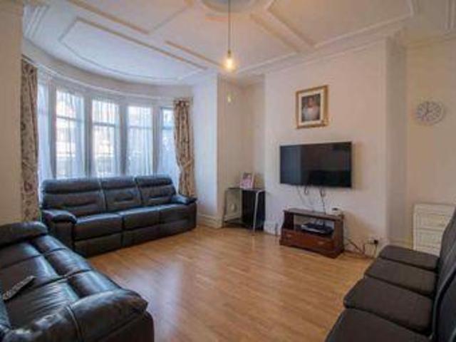 4 Bedrooms Terraced house for sale in Nether Street, London N12