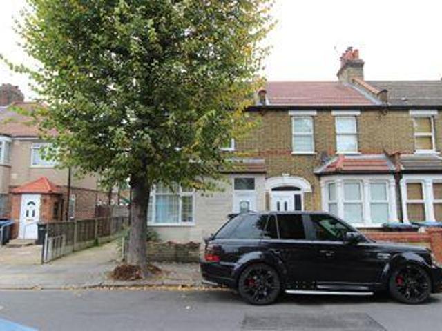4 Bedrooms Terraced house for sale in Northfield Road, Enfield EN3