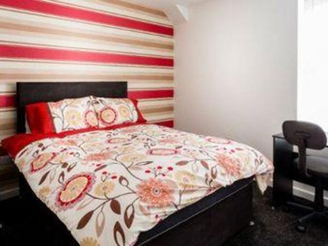 4 Bedrooms Terraced house for sale in Oaklands Road, Salford M7