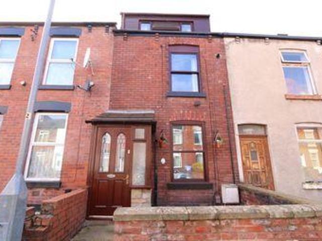 4 Bedrooms Terraced house for sale in Osborne Road, Denton, Manchester M34