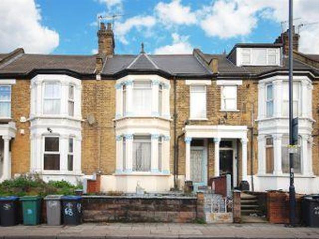 4 Bedrooms Terraced house for sale in Acton Lane, London NW10