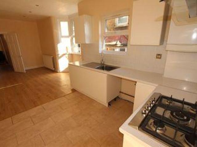 4 Bedrooms Terraced house for sale in Allison Road, London N8