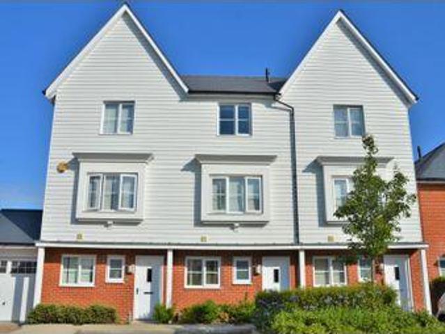 4 Bedrooms Terraced house for sale in Chenille Drive, High Wycombe HP11
