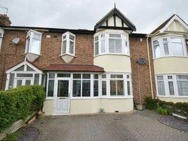 4 Bedrooms Terraced house for sale in Coolgardie Avenue, London E4