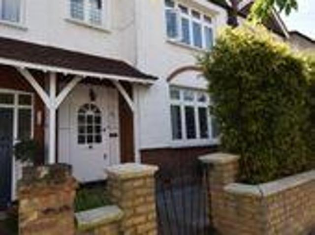 4 Bedrooms Terraced house for sale in Coval Road, London SW14
