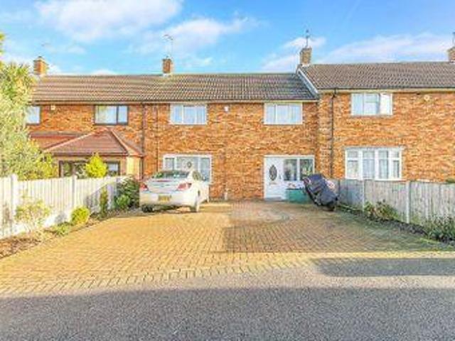 4 Bedrooms Terraced house for sale in Dencourt Crescent, Basildon SS14