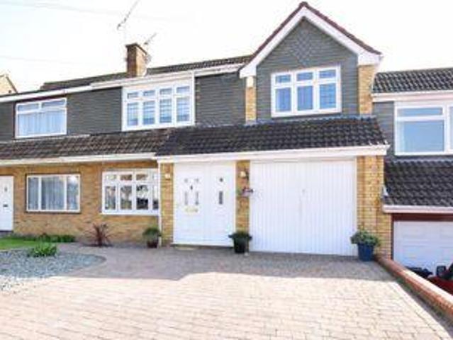 4 Bedrooms Terraced house for sale in Flowerhill Way, Istead Rise, Kent DA13