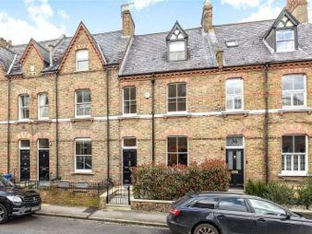 4 Bedrooms Terraced house for sale in Grove Road, Windsor, Berkshire SL4