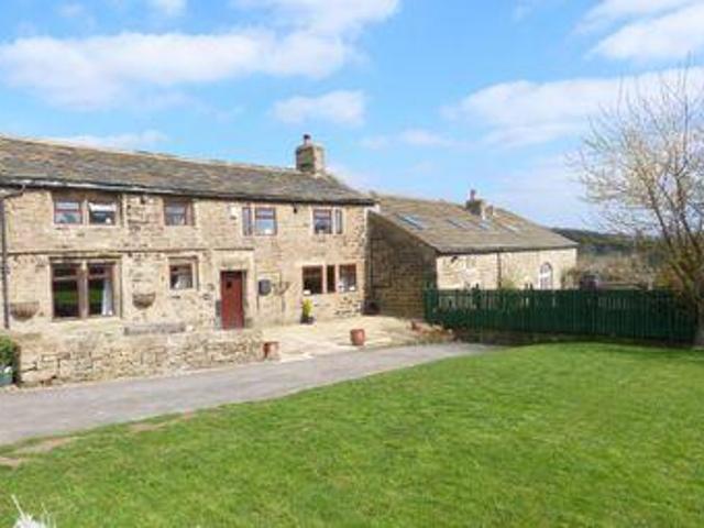 4 Bedrooms Terraced house for sale in Hunters Green, Cullingworth, Bradford BD13