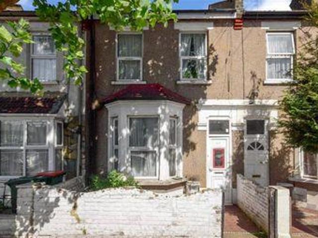 4 Bedrooms Terraced house for sale in Hall Road, East Ham, London E6