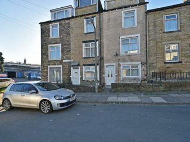 4 Bedrooms Terraced house for sale in Hartington Terrace, Bradford BD7