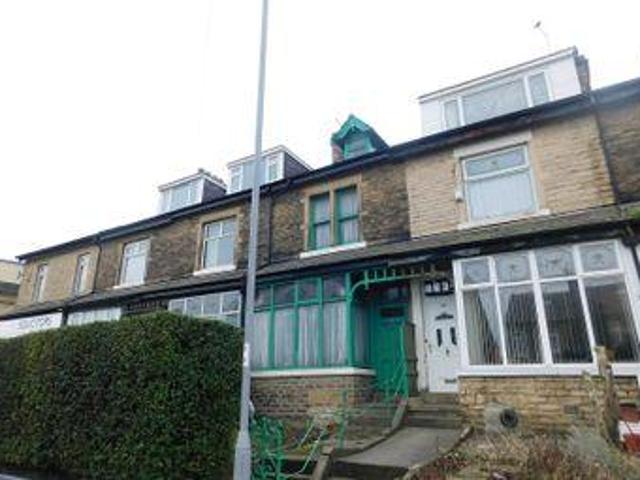 4 Bedrooms Terraced house for sale in Heaton Road, Heaton, Bradford BD9