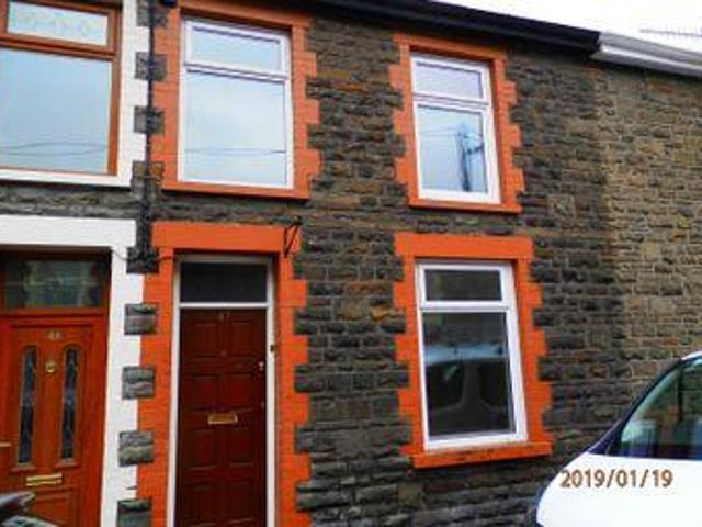 4 Bedrooms Terraced house for sale in Lewis Street, Pentre, Rhondda Cynon Taff. CF41