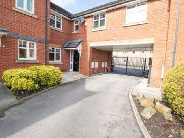 4 Bedrooms Terraced house for sale in Linnyshaw Close, Middle Hulton, Bolton BL3