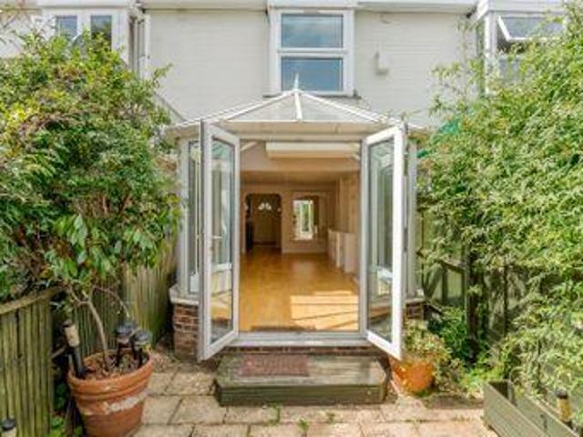 4 Bedrooms Terraced house for sale in Pooles Lane, Chelsea, London SW10