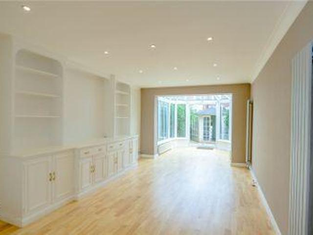 4 Bedrooms Terraced house for sale in Pooles Lane, Chelsea SW10