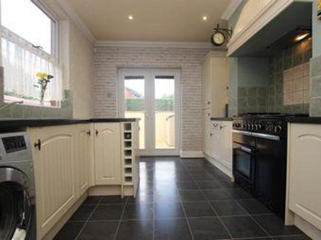 4 Bedrooms Terraced house for sale in Preston Old Road, Blackburn BB2