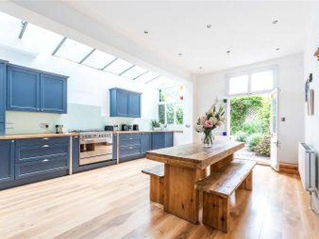 4 Bedrooms Terraced house for sale in Rectory Grove, London SW4