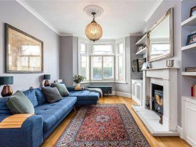 4 Bedrooms Terraced house for sale in Scholars Road, London SW12