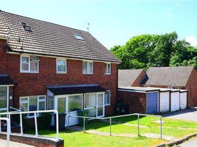 4 Bedrooms Terraced house for sale in Sedlescombe Gardens, St Leonards On Sea, East Sussex TN38