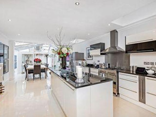 4 Bedrooms Terraced house for sale in Settrington Road, London SW6