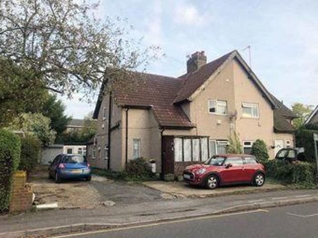 4 Bedrooms Terraced house for sale in Sipson Way, Sipson, West Drayton UB7
