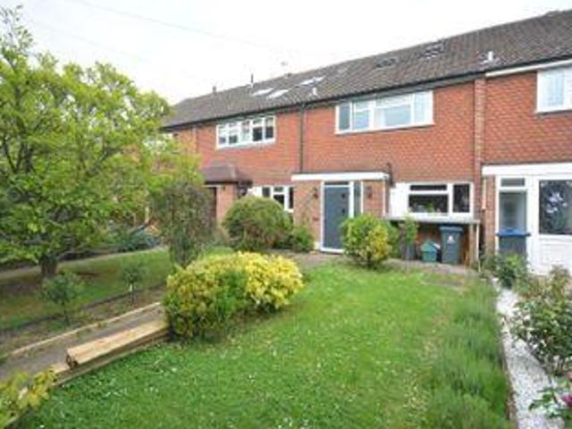 4 Bedrooms Terraced house for sale in West Road, Chessington KT9