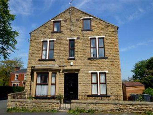 4 Bedrooms Terraced house for sale in Westover Road, Leeds, West Yorkshire LS13
