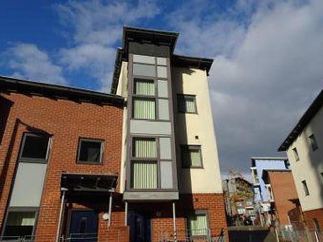 4 Bedrooms Town house for rent in Bell Barn Road, Birmingham B15