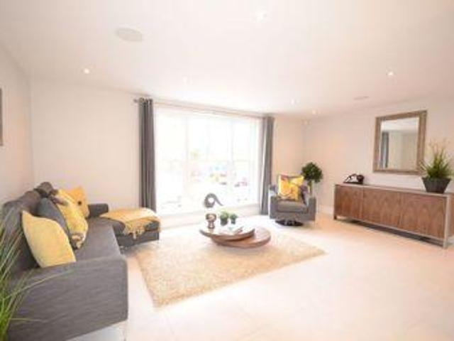 4 Bedrooms Town house for rent in Lammas Court, Windsor SL4