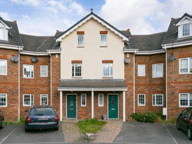 4 Bedrooms Town house for rent in Saxon Terrace, London SE6