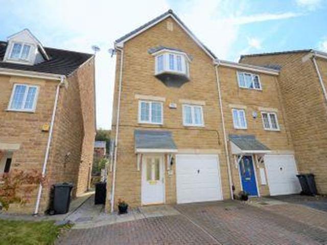 4 Bedrooms Town house for sale in 24 Wood View, Huddersfield HD2