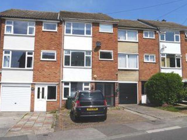 4 Bedrooms Town house for sale in Copperfield Gardens, Brentwood CM14