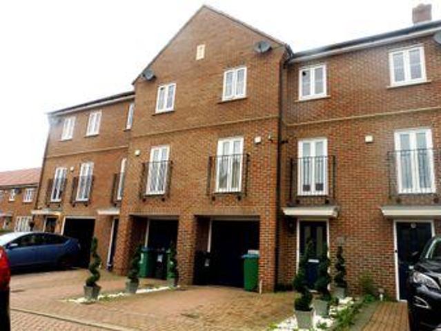 4 Bedrooms Town house for sale in Albanwood, Watford WD25
