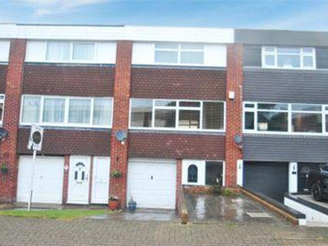 4 Bedrooms Town house for sale in Edgewood Drive, Orpington, Kent BR6
