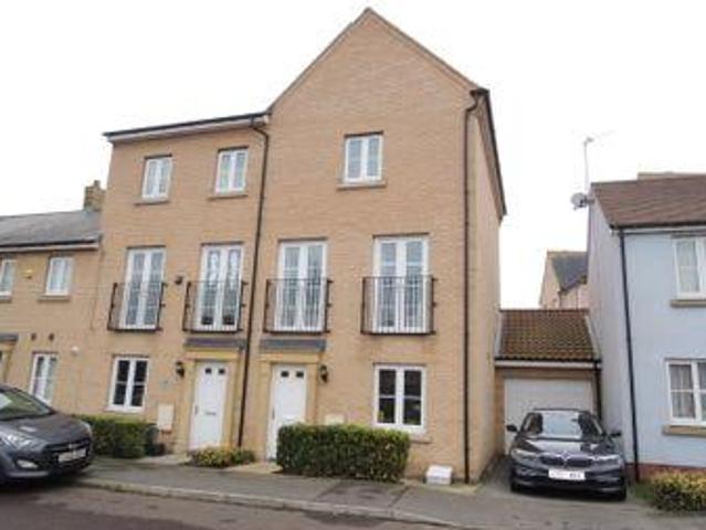 4 Bedrooms Town house for sale in Kirk Way, Colchester CO4