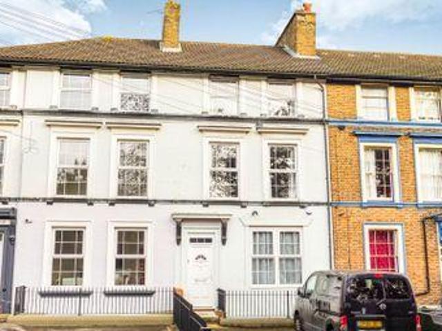 4 Bedrooms Town house for sale in London Road, Maidstone ME16