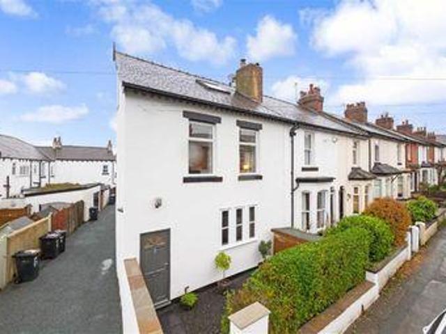 4 Bedrooms Town house for sale in Mount Street, Harrogate, North Yorkshire HG2