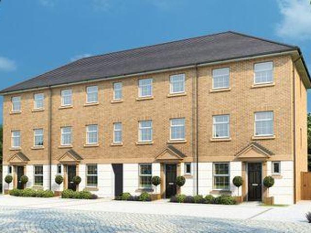 4 Bedrooms Town house for sale in Ninelands Lane, Garforth, Leeds LS25