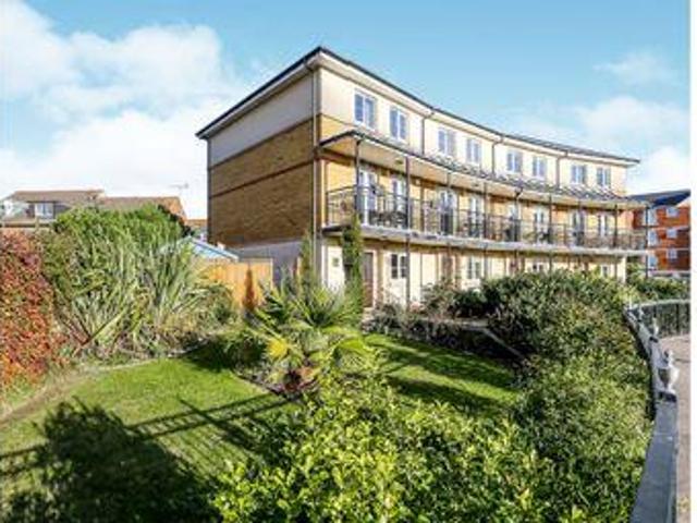4 Bedrooms Town house for sale in San Diego Way, Eastbourne BN23