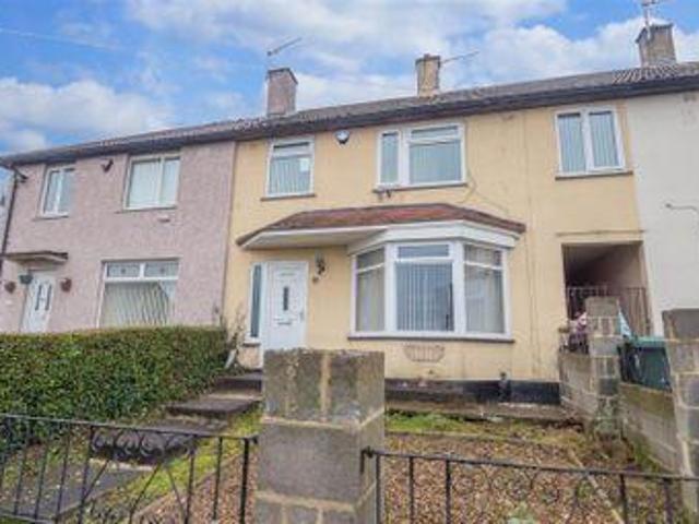 4 Bedrooms Town house for sale in Sandholme Drive, Bradford BD10