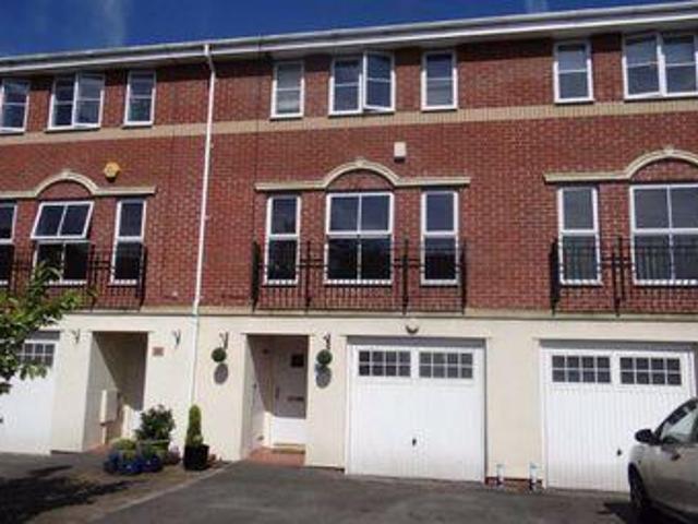 4 Bedrooms Town house for sale in Wateredge Close, Leigh WN7