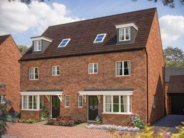 4 Bedrooms Town house for sale in ´´The Wimborne´´ at Heyford Park, Camp Road, Upper Heyford, Bicester OX25