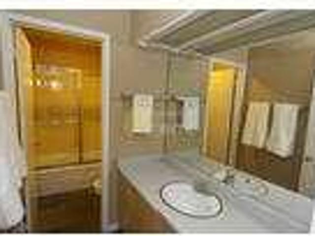 4 bedrooms 2 bathrooms Cottonwood Heights house