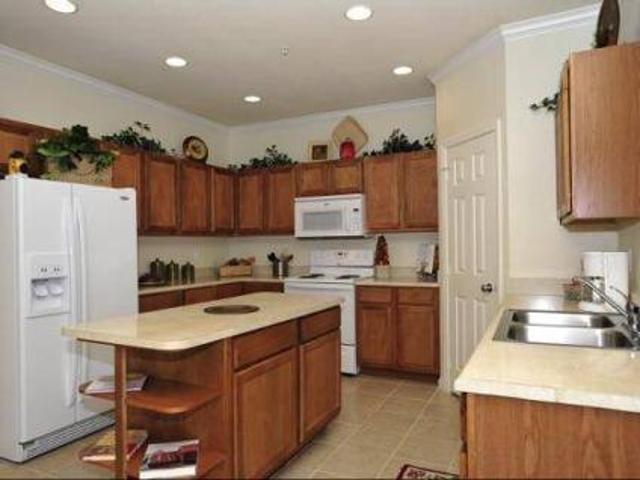 4 Beds Regency at Lookout Canyon
